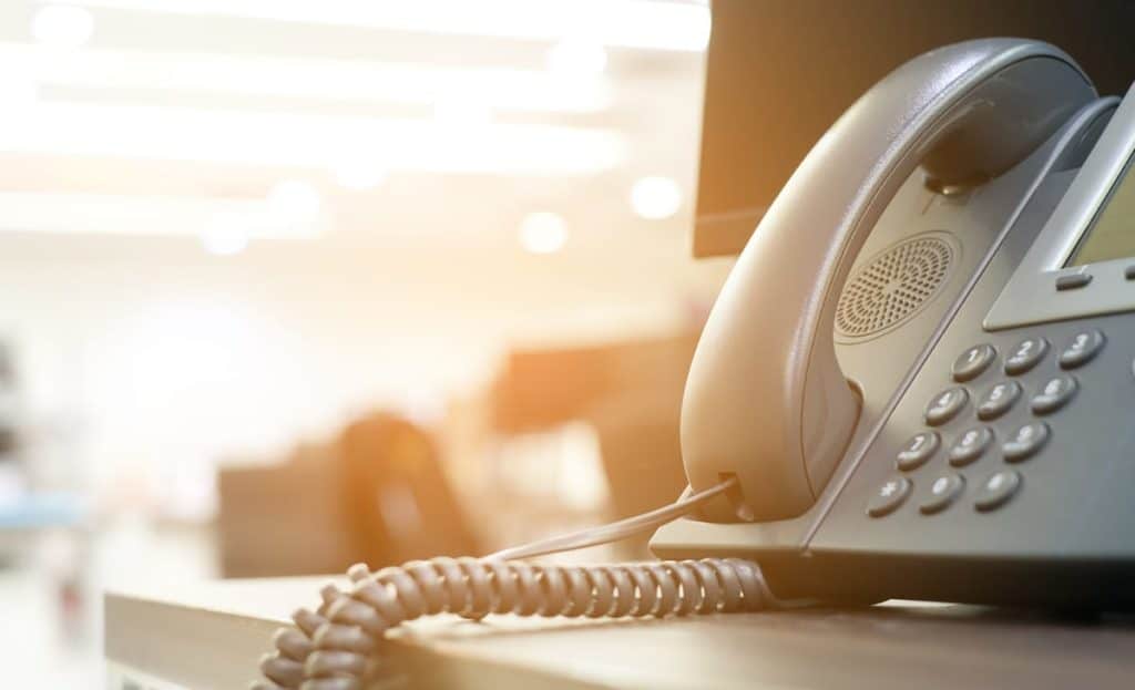 How VoIP Enhances Client Communications for Your Veterinary Clinic | Weave
