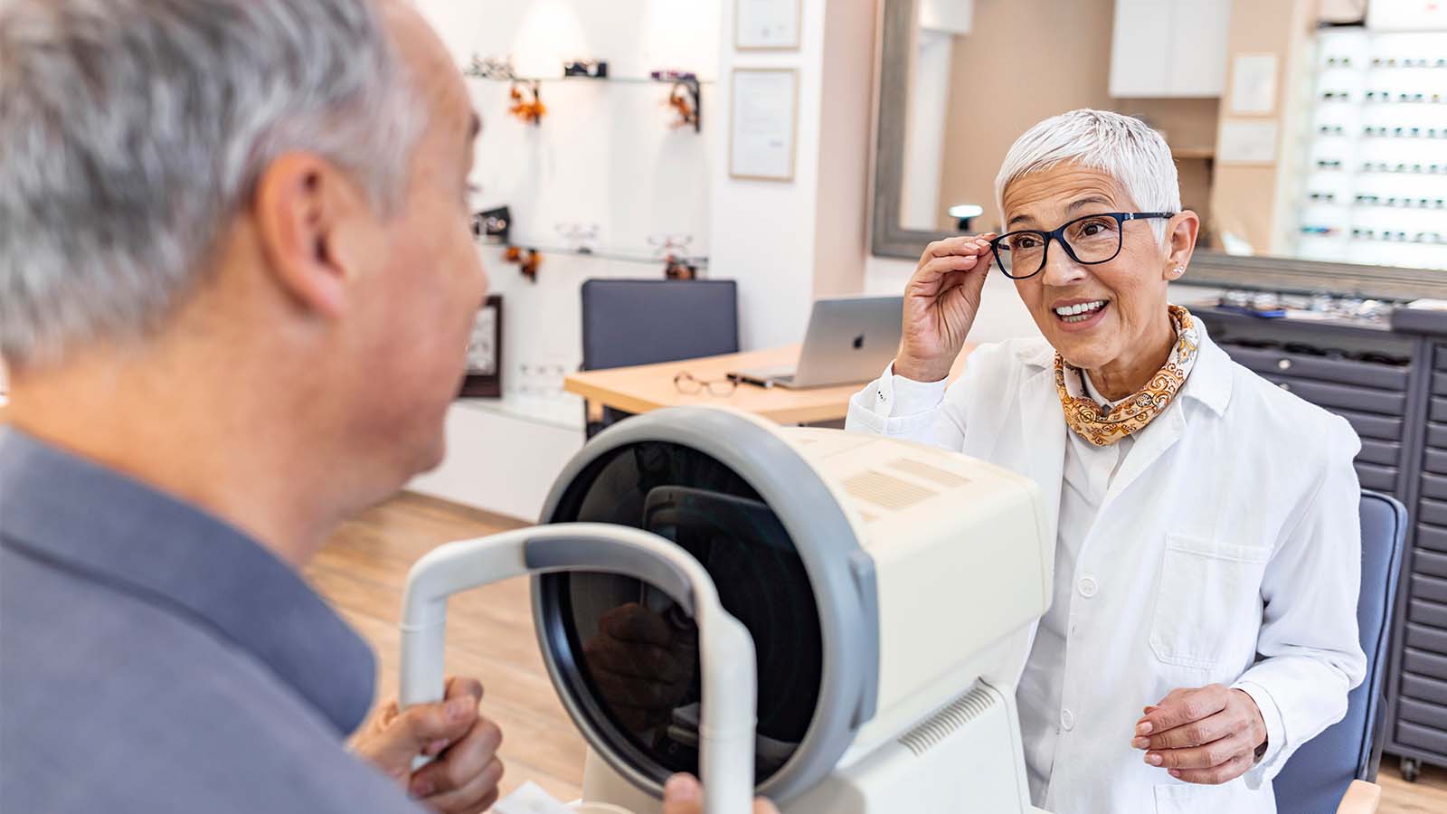 Optometric Billing Solutions: 7 Key Things To Consider - Weave