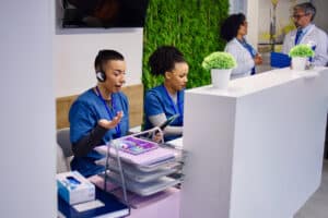 9 Ways to Effectively Manage High Call Volume | Weave | Weave